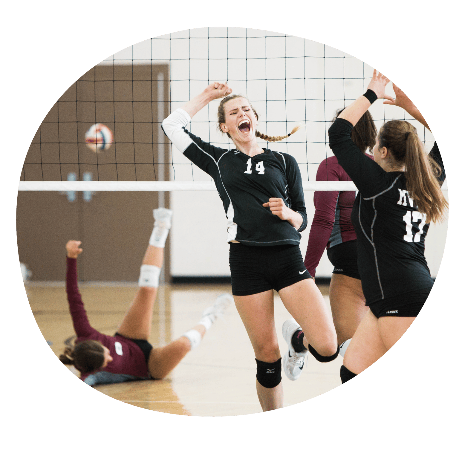 How to Show Leadership in School: 5 Ways for High School Students